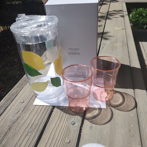 kate spade | Dining | Kate Spade Lemon Pitcher Glasses Set | Poshmark